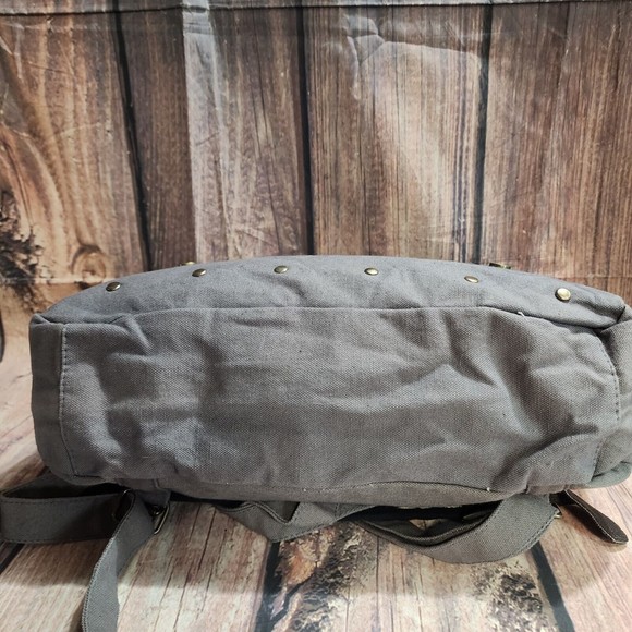 Earthbound Trading | Bags | New Earthbound Trading Co Backpack Gray ...